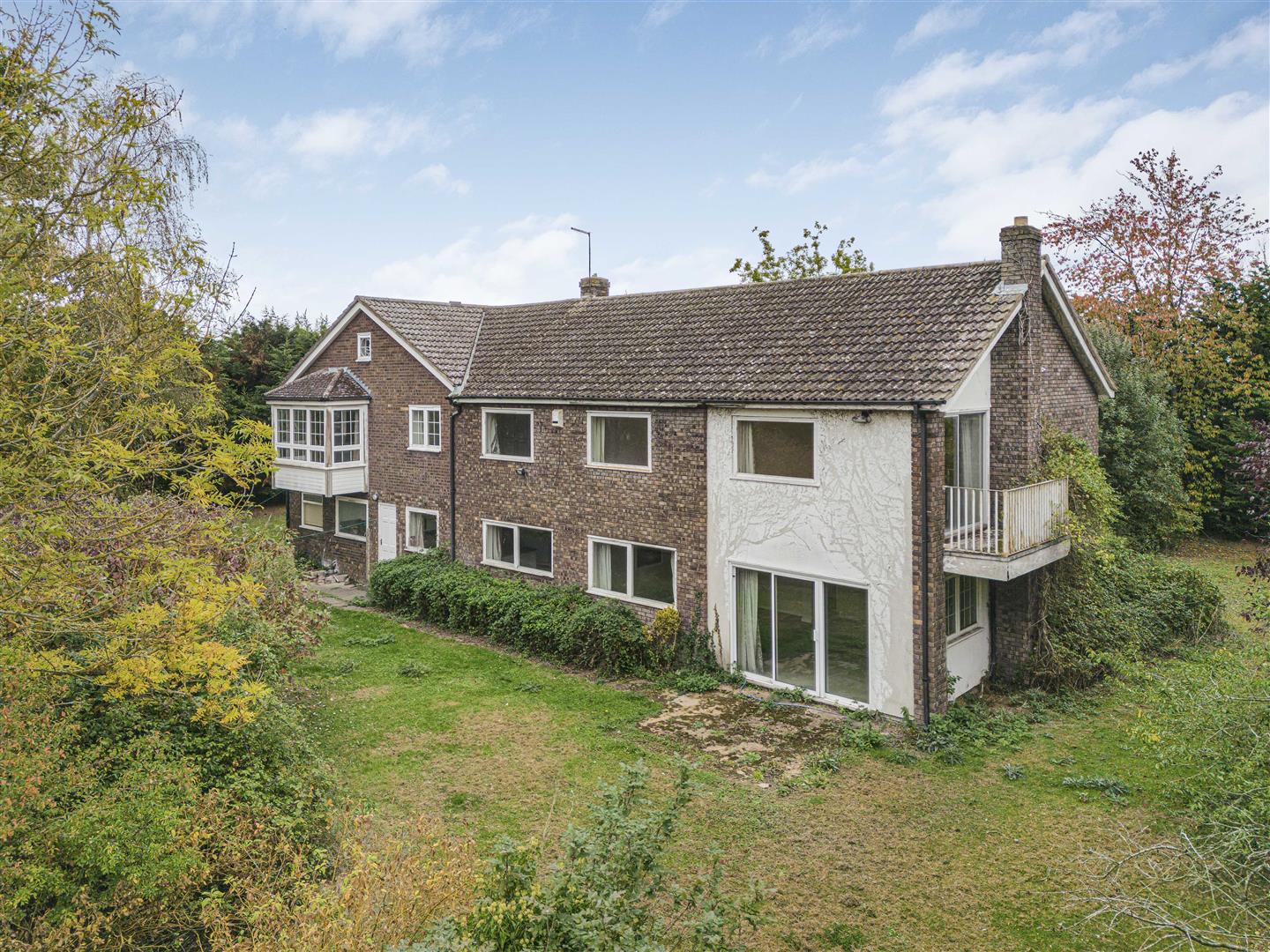 6 Bedroom for sale in Haslingfield - Cheffins Cambridge Sales - Ref ...